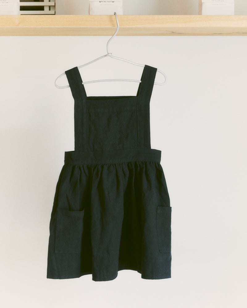 Pinafore Apron Dress - Black – Cheengoo